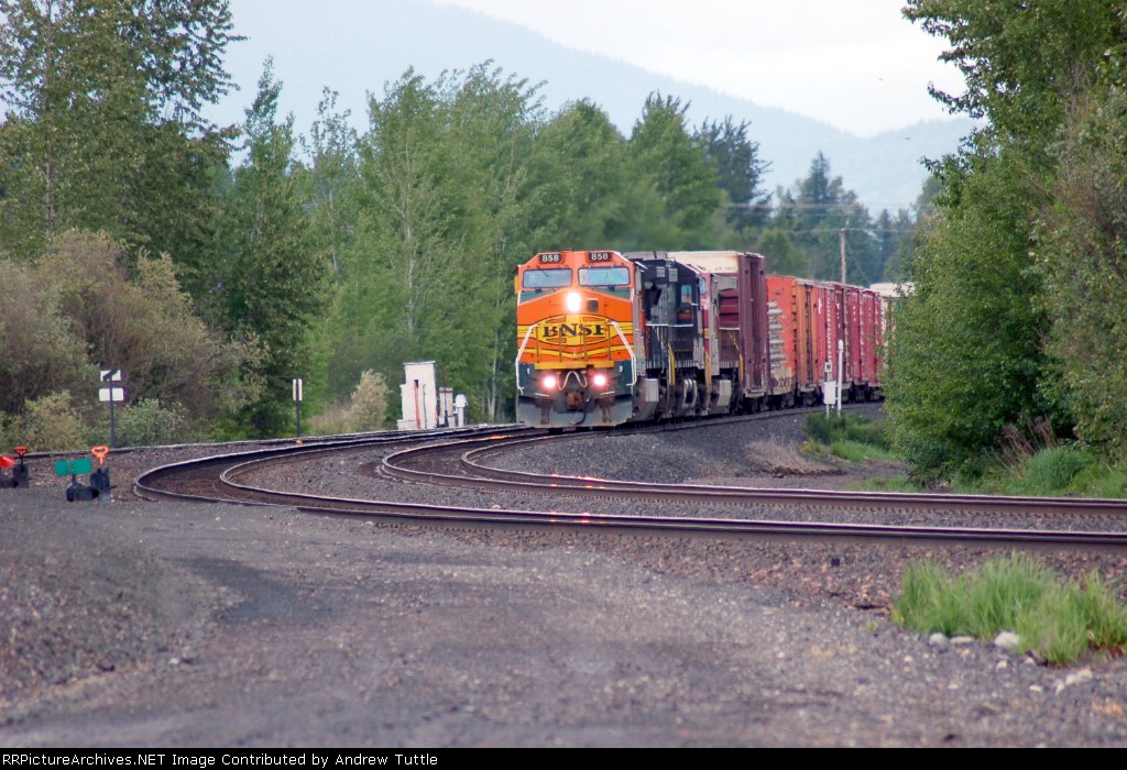 BNSF 868